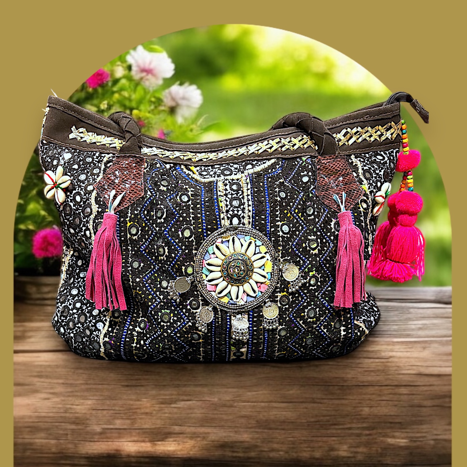 Midnight Nomad – Gypsy Nest